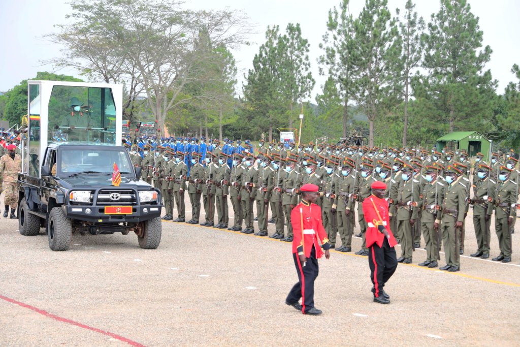 PRESIDENT MUSEVENI CAUTIONS THE ARMY ON 3 THINGS AS HE COMMISSIONS 295 ...